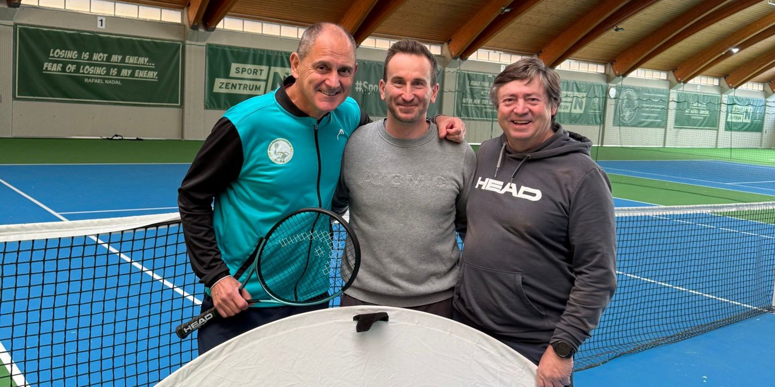 WTV: ÖSV-Rennläufer Digruber schließt Tennisübungsleiterausbildung ab
